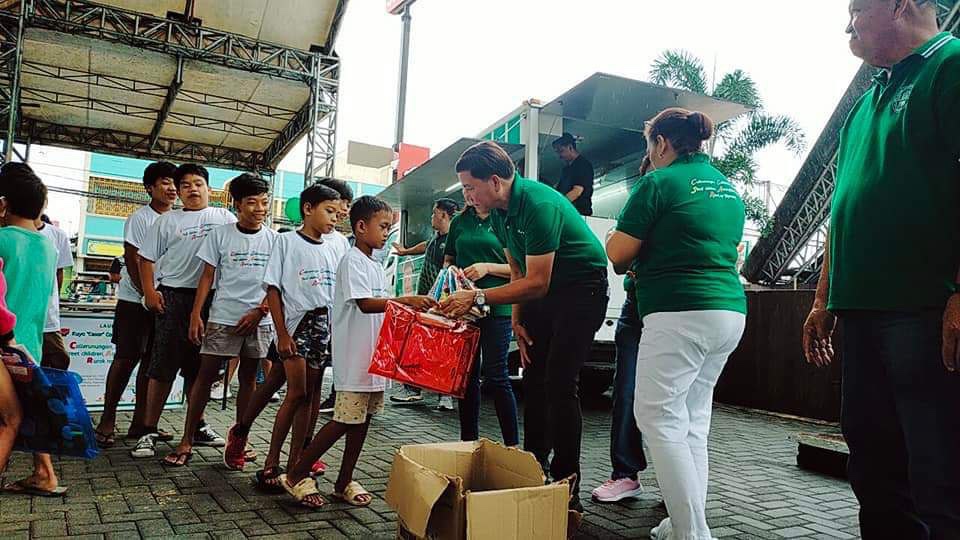 CALLERUNUNGAN PROGRAM ALAY LAKAD NI KUYA CESAR SA PAGSANJAN NAGING ...