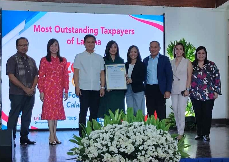 Calamba City Mayor Ross Rizal Receives Top Honors for Competitiveness ...